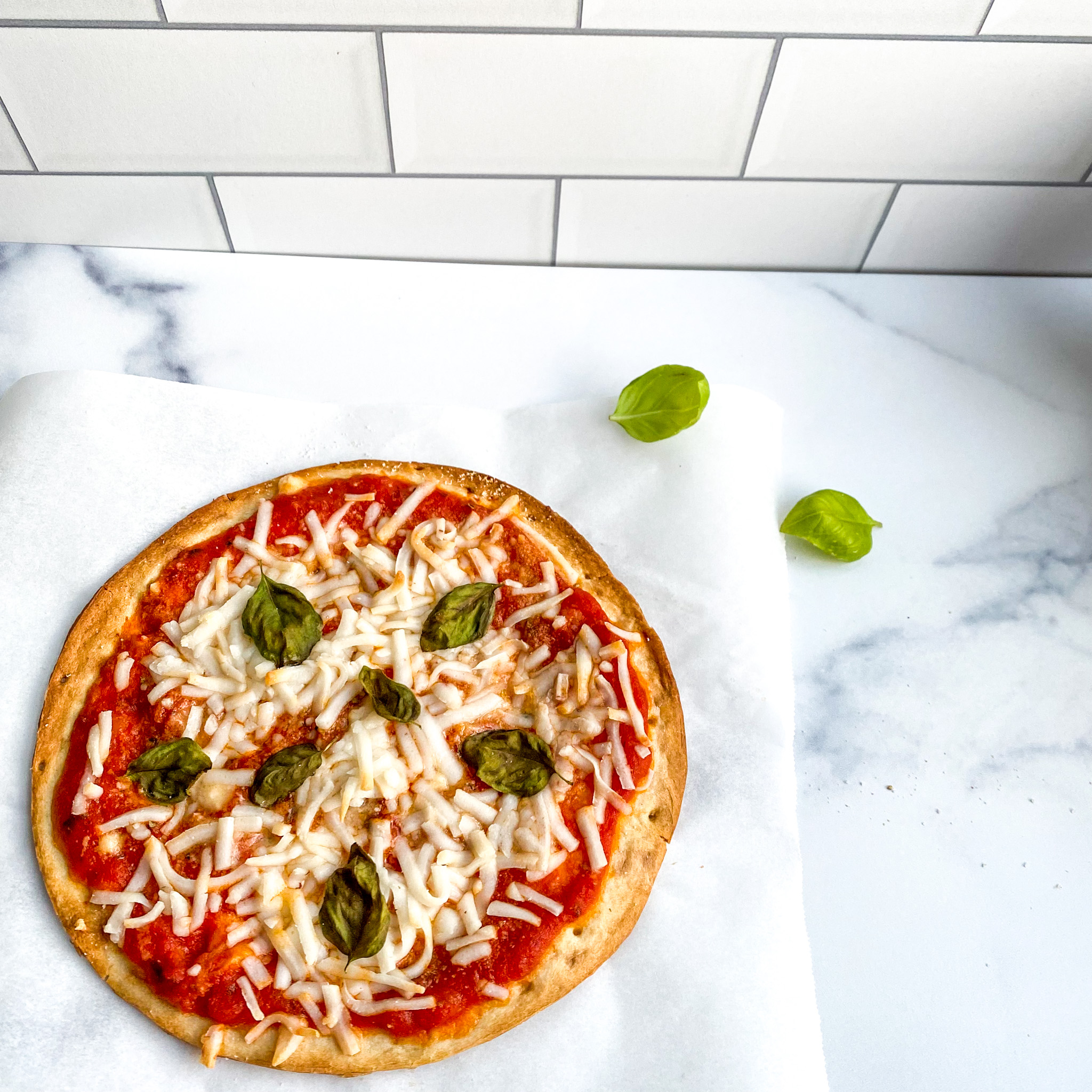 Easy Macro Friendly Pizza (10-minute, Dairy-Free)